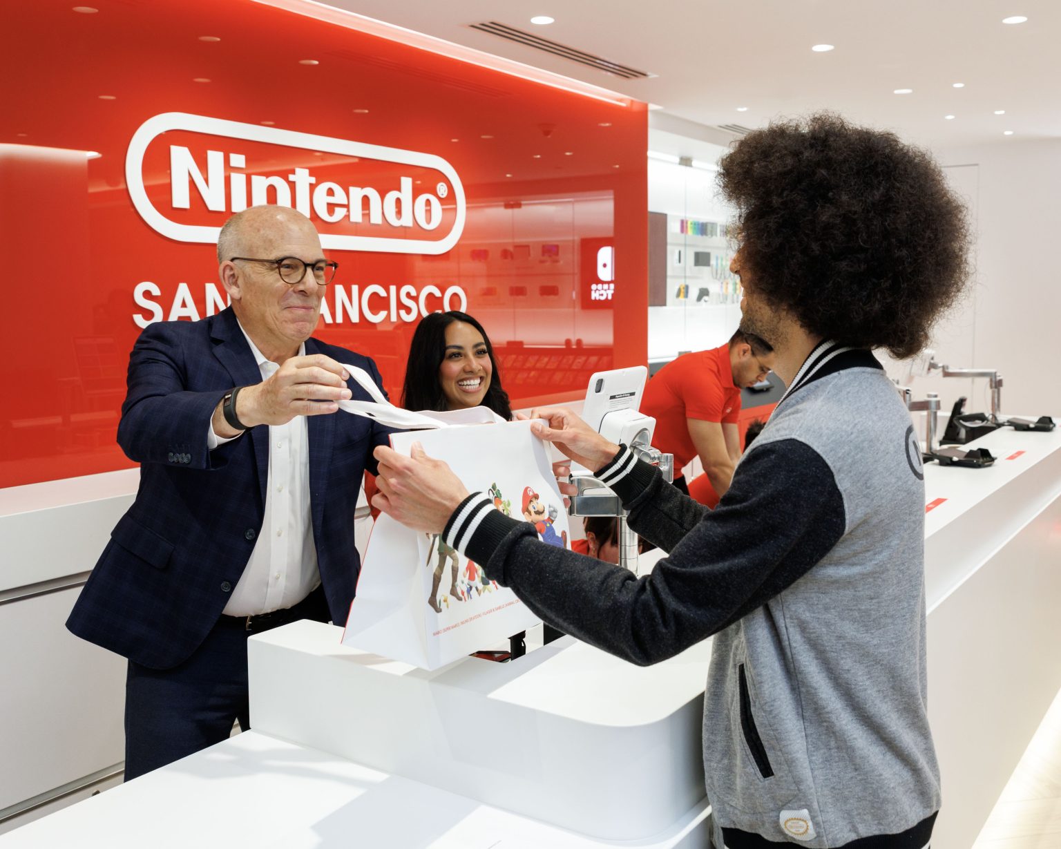 Nintendo San Francisco Opens Its Doors to Bring Smiles to Guests of All ...