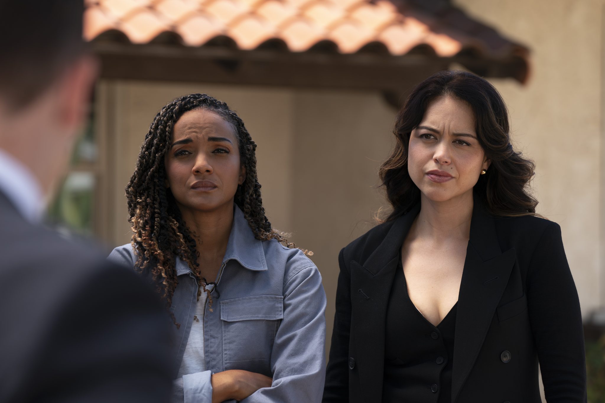 The Rookie Season 8 Interview Alyssa Diaz And Mekia Cox Talk Lopez And