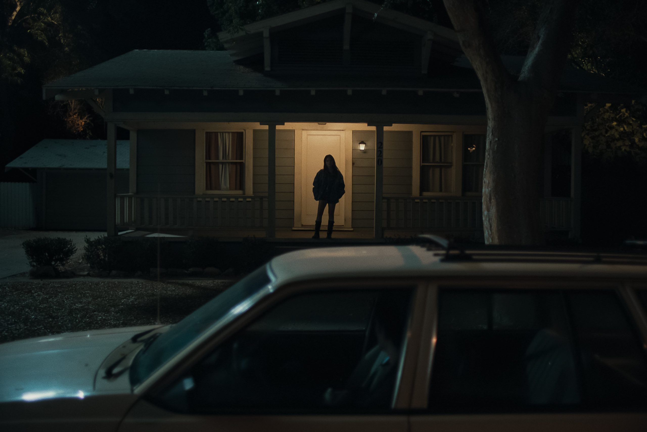 Obsession (2026) Review: Inde Navarrette Leads Twisted Horror Love Story